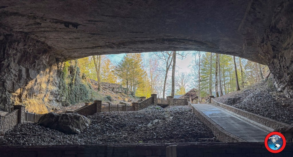 Cathedral Caverns State Park - ETB Travel Photography